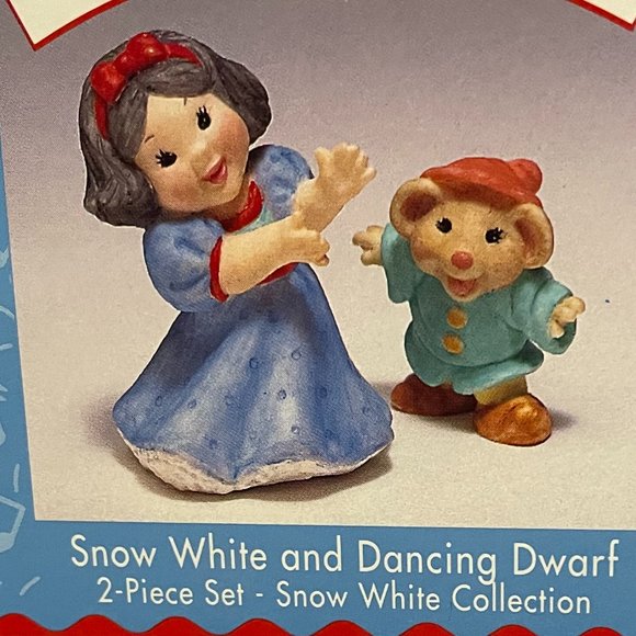 Hallmark | Accents | Snow Whites Six Merry Dwarfs Merry Miniatures And ...